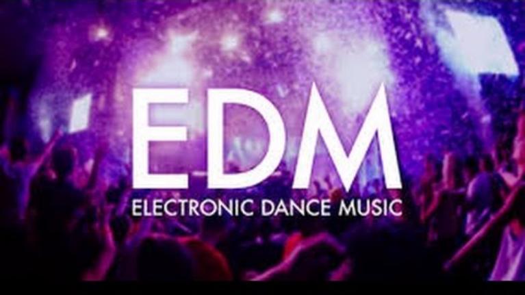 Bạn Có Phải Fan EDM? 👤Chí Hiếu Mai
