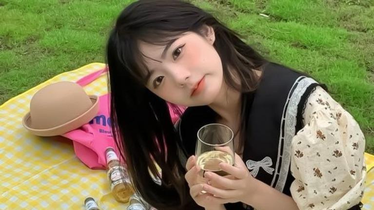 Pov Bạn đi Picnic🌺 👤cô Gái Mét 52